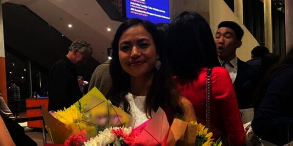 Transformasi Sophy Ron, Pemulung yang Jadi Mahasiswi Cantik di Kampus ...