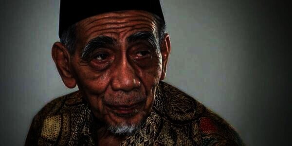 Mbah Moen, Ulama Sepuh Penjaga NKRI | Dream.co.id