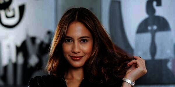 Pevita Pearce Pamer Foto Berkeringat, Netizen yang Kecapekan | Dream.co.id
