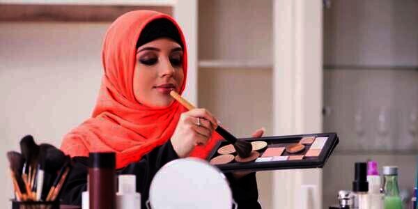 Sulit Temukan Warna untuk Kontur Hidung, Lakukan Trik Ini agar Riasan ...