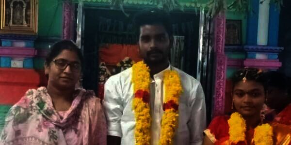 Wanita Paling Tabah Sedunia Izinkan Suami Nikah Dengan Mantan Pacar