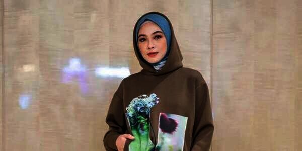 Dian Ayu Tampil dengan Makeup Natural, Kecantikannya Dipuji Nggak ...