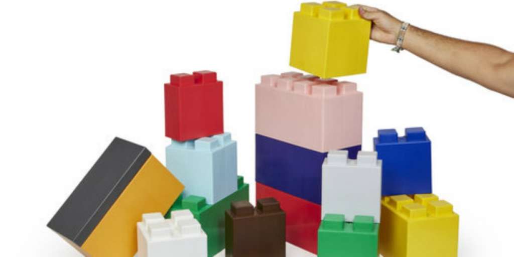 'Lego' Ukuran Besar Ini Sedang Tren Jadi Furnitur | Dream.co.id