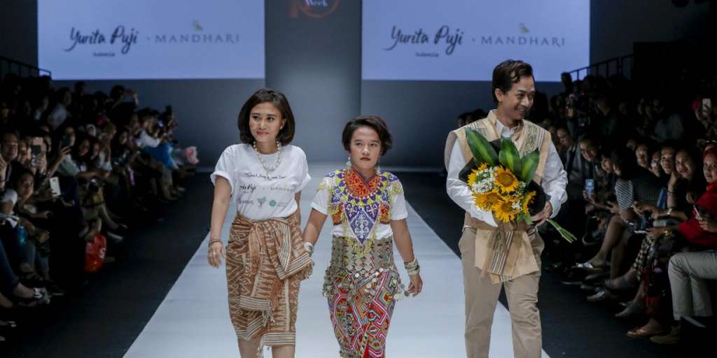 Kain Tenun Dayak Iban, Menjaga Pesan Leluhur | Dream.co.id