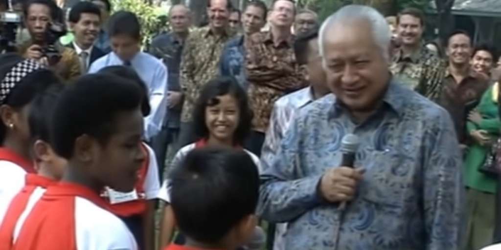 Masih Ingat Anak SD yang Dulu Tanya ke Pak Harto `Mengapa Presiden Cuma ...