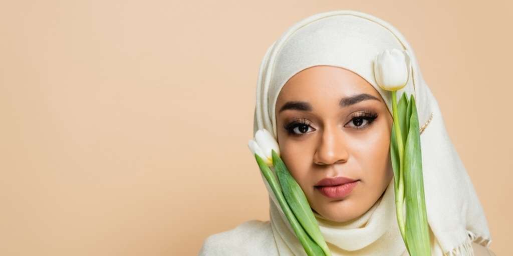 Tutorial Memakai Skot Mata Agar Bentuk Mata Lebih Bulat | Dream.co.id