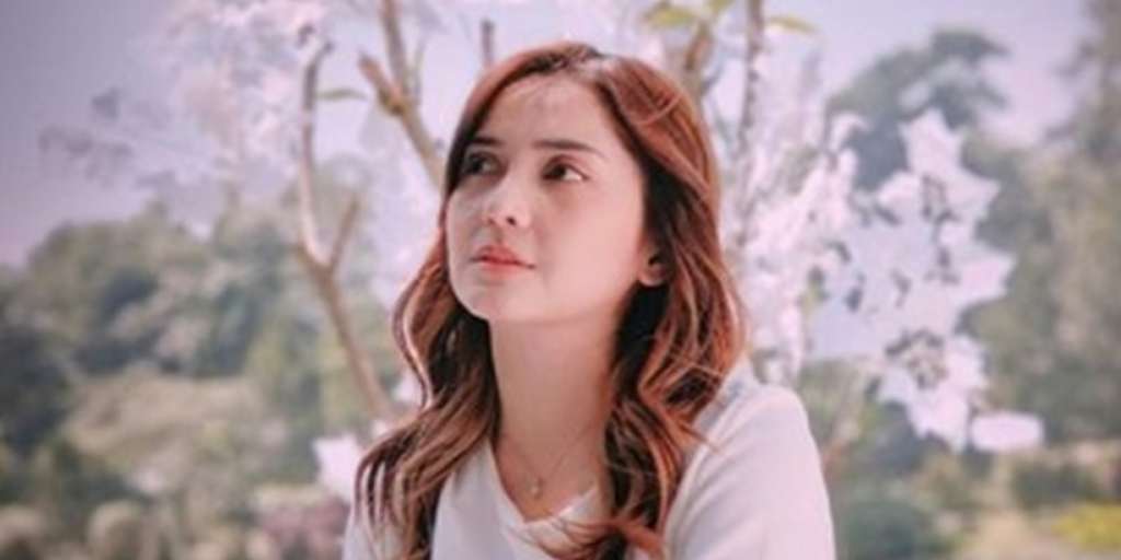 Potret Fatmasury Dahlan Istri Afdhal Yusman yang Jarang Tersorot, Paras ...