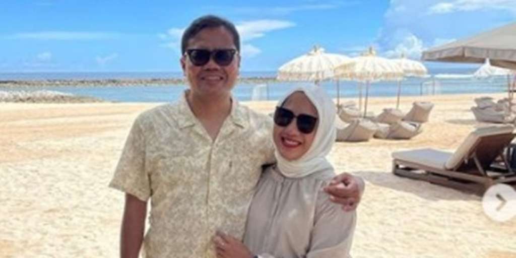 Potret Soleh Solihun dan Istri yang Kian Mesra di Usia Pernikahan ke-11 ...