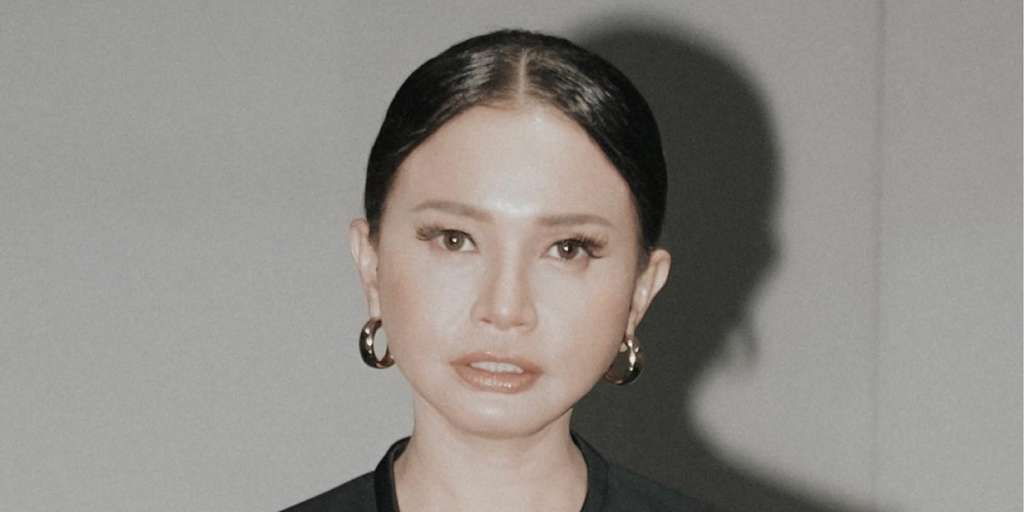 Rossa Belajar Main Drum Bareng Yoyo, Mantan Suami | Dream.co.id