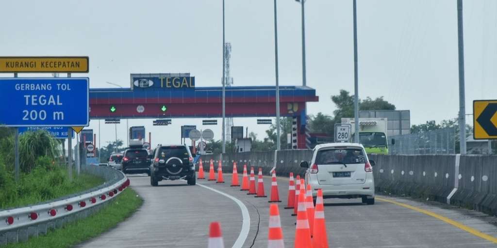 Gerbang Tol Bakal Dihilangkan, Siap-Siap Bayar Tarif Pakai Teknologi MLFF | Dream.co.id