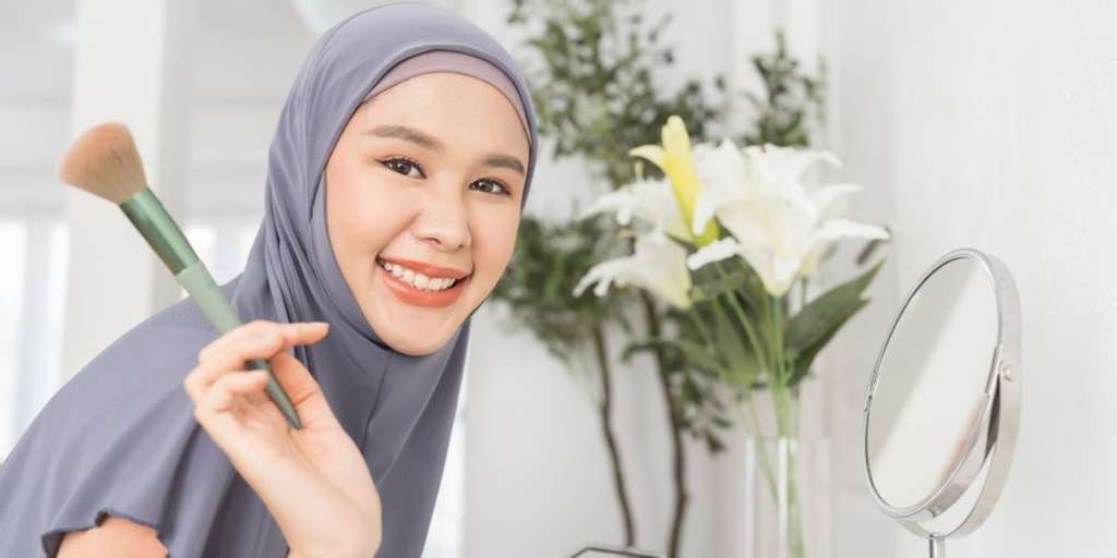 Riasan Hancur Saat Pakai Cushion? Lakukan Trik Ini | Dream.co.id