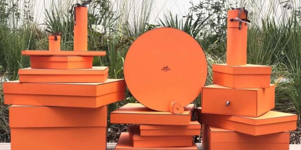Fakta di Balik Box Warna Oranye Brand Mewah Hermes, Ternyata Ini ...