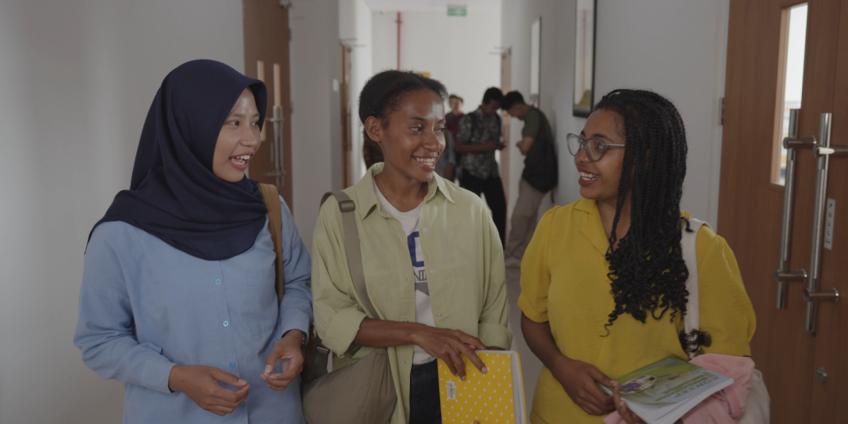 Membuka Jalan Pendidikan Papua dan 3T lewat Program ADEM dan ADik ...