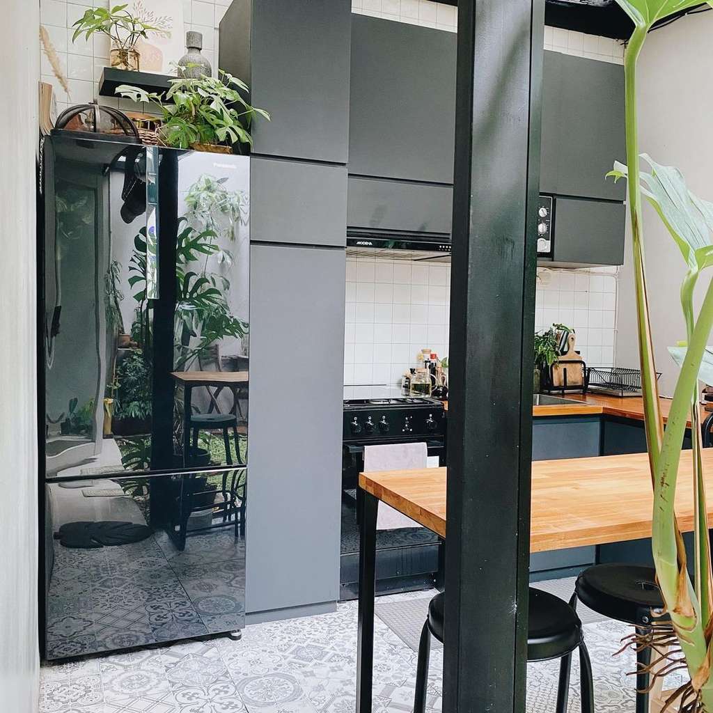 Dapur Mungil Terang dan Bernuansa Minimalis, Penataannya Bikin Gemas ...