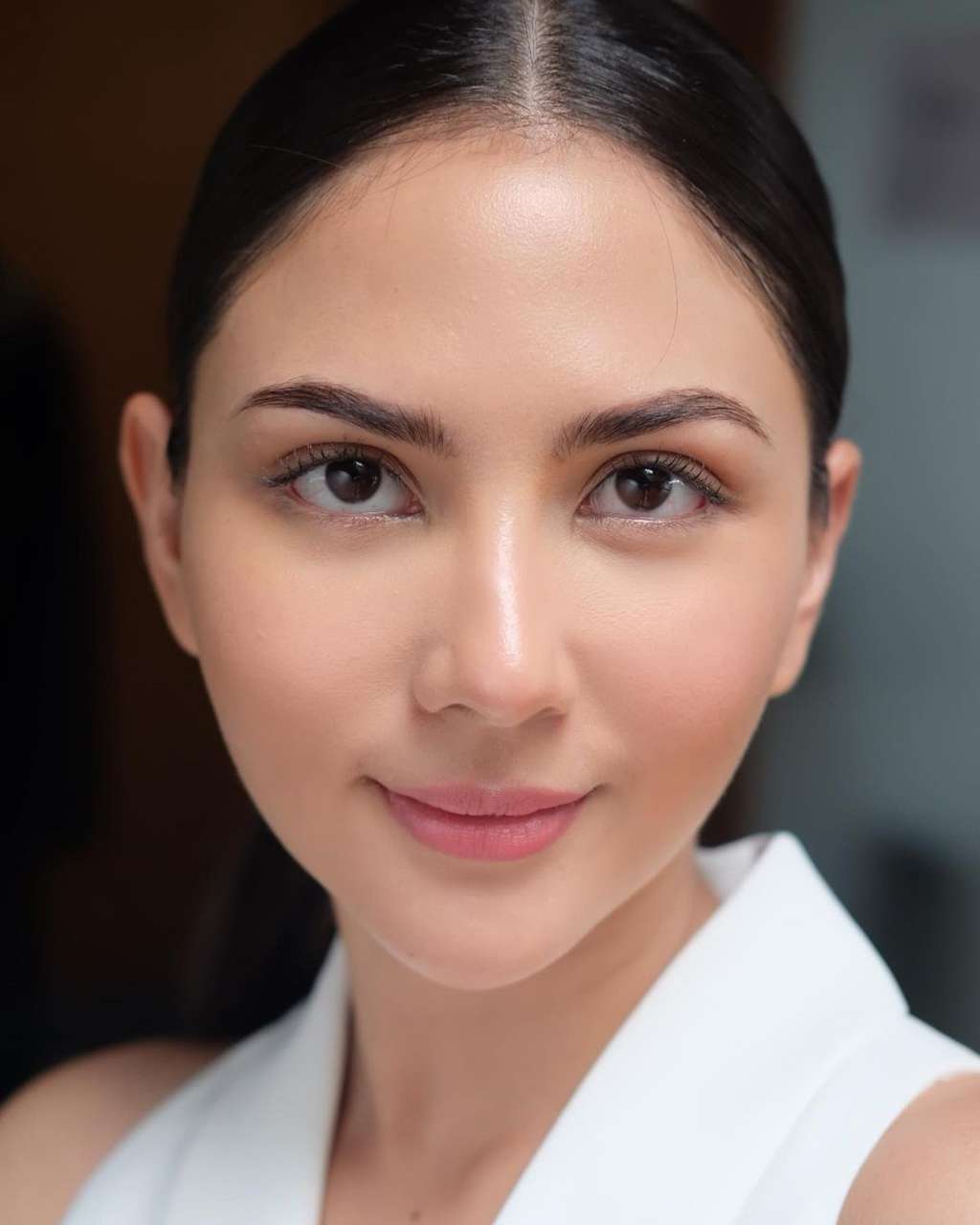 Smooth Complexion Jessica Mila Bikin Kulitnya Seperti Porselen | Dream.co.id